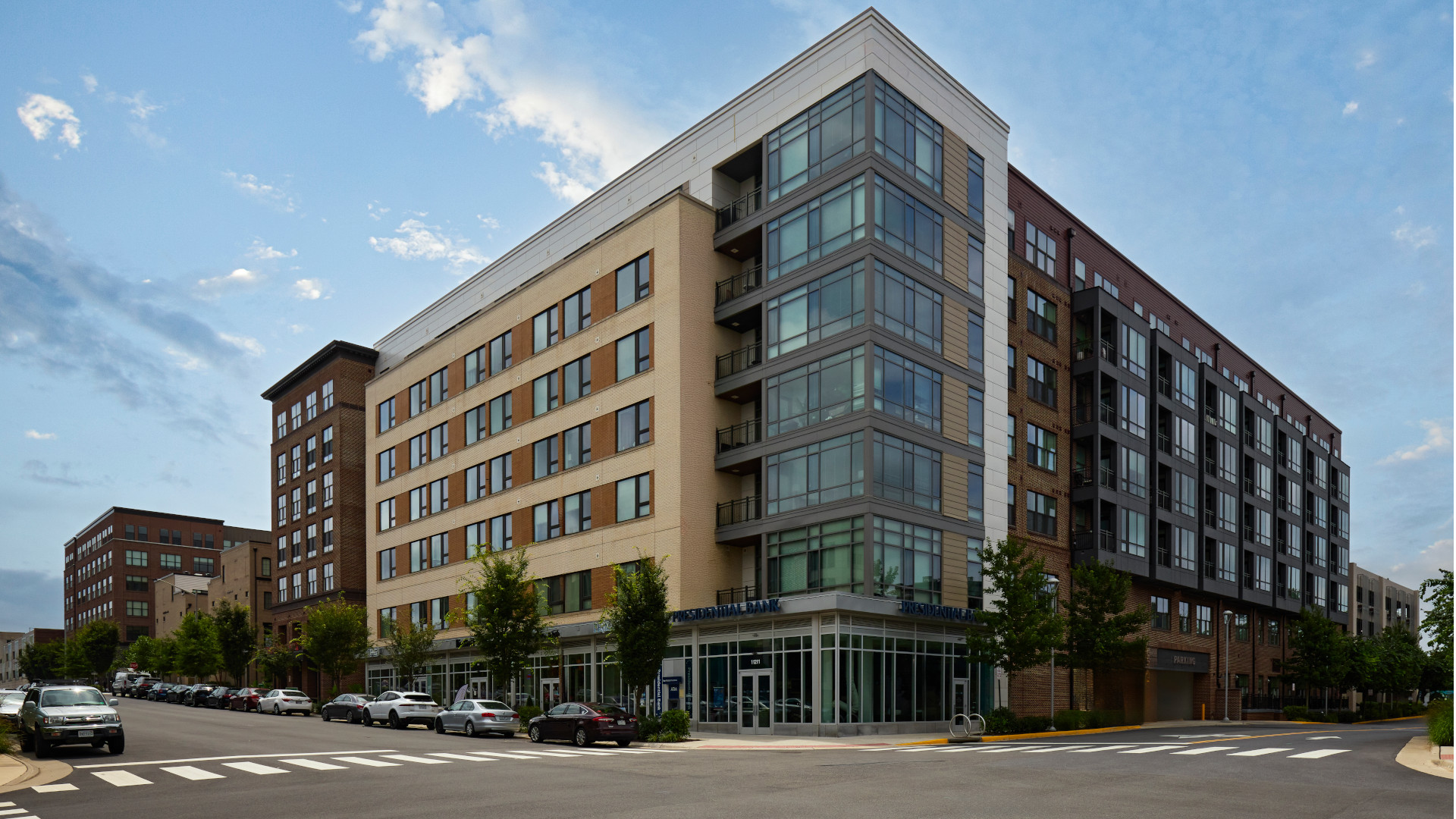 Gallery - Luxury Apartments in Reston, VA | Faraday Park